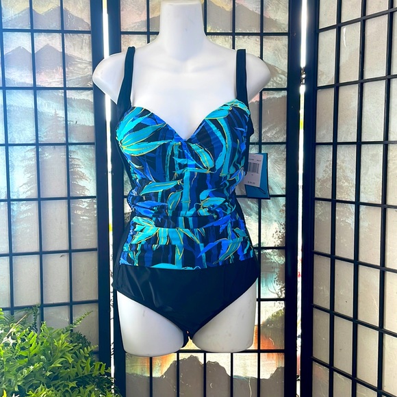 Azul | Swim | Minimizing One Piece | Poshmark